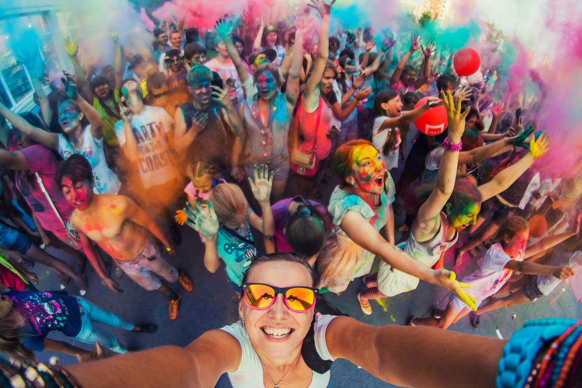 Guide to Keeping a Fresh Smile (and Breath) Throughout the Day ...